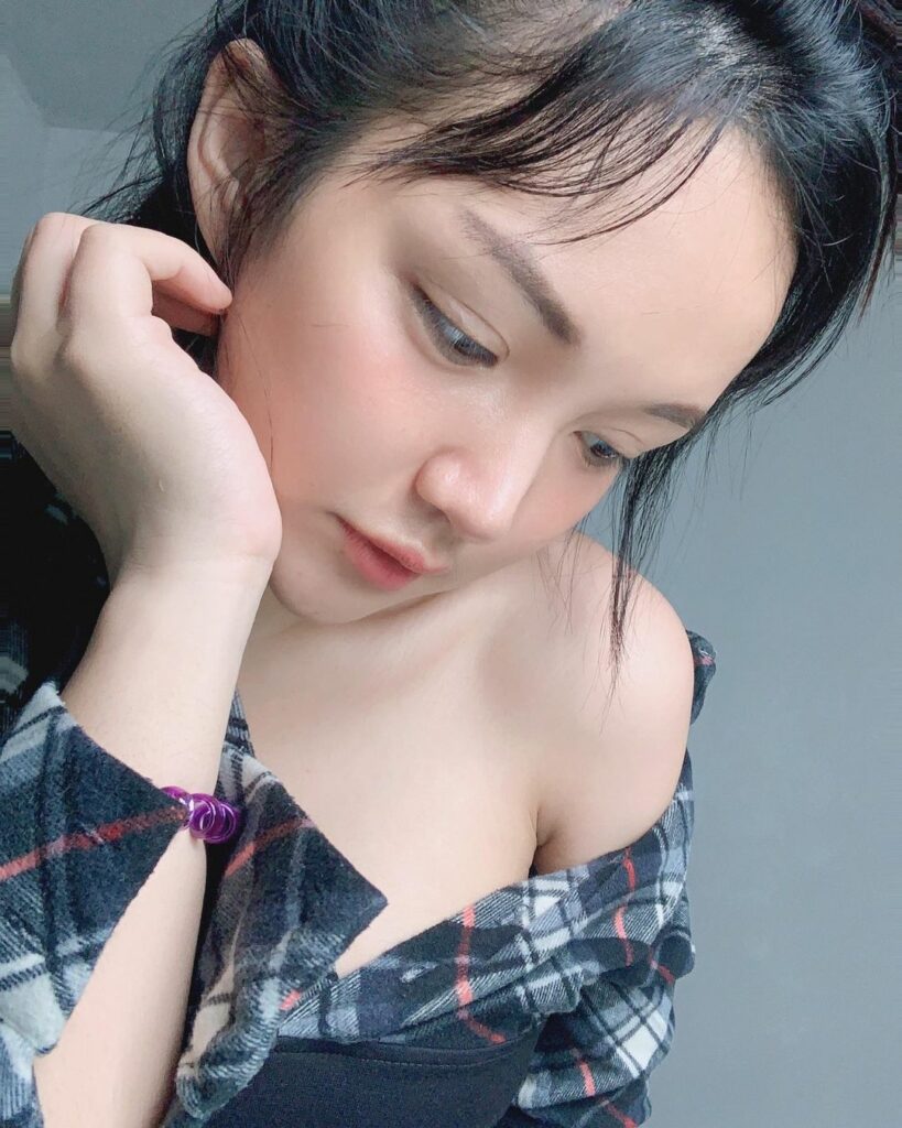 Emon hisyemon สาวสวยลูกครึ่ง ขาวใสทรงแซ่บ onlyfans หุ่นเด็ดสักสวยสุดซีส