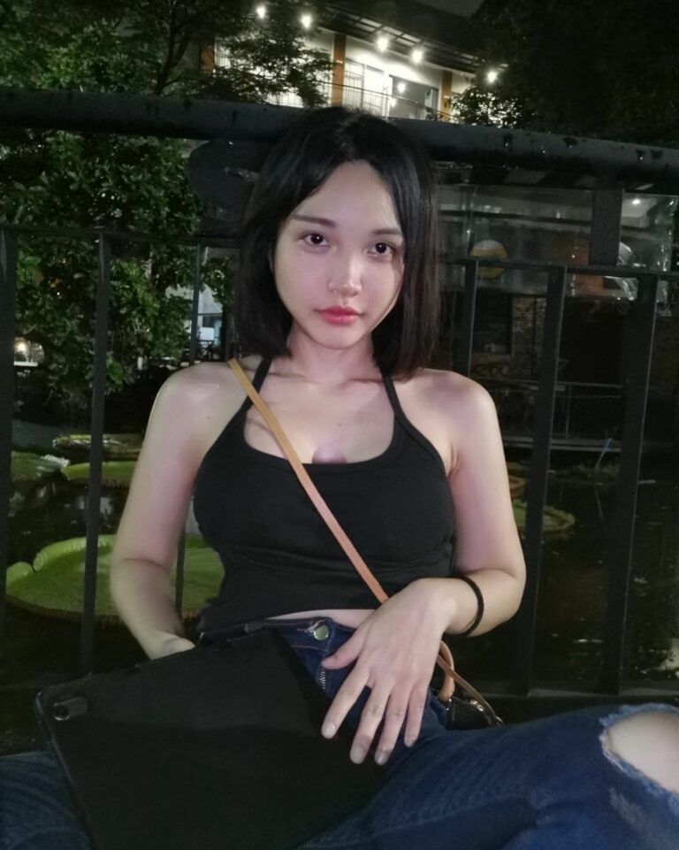 Emon hisyemon สาวสวยลูกครึ่ง ขาวใสทรงแซ่บ onlyfans หุ่นเด็ดสักสวยสุดซีส