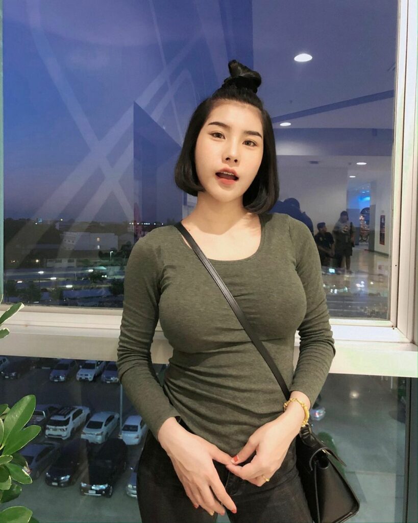 น้องเมเม่ ( maymae.kh ) กรรณิการ์ สาวสวย onlyfans ทรงแซ่บ อกใหญ่ภูเขาไฟ