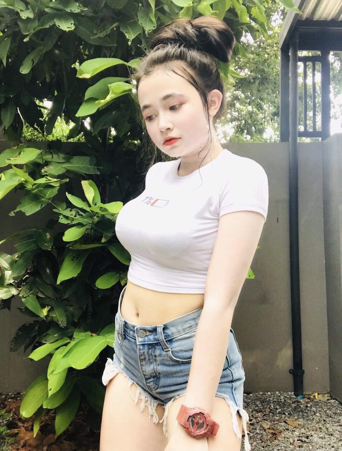 เปิดวาร์ป น้องแองจี้ ดาวติ๊กต๊อกร่างเล็กสุดเซ็กซี่สดใสสมวัย