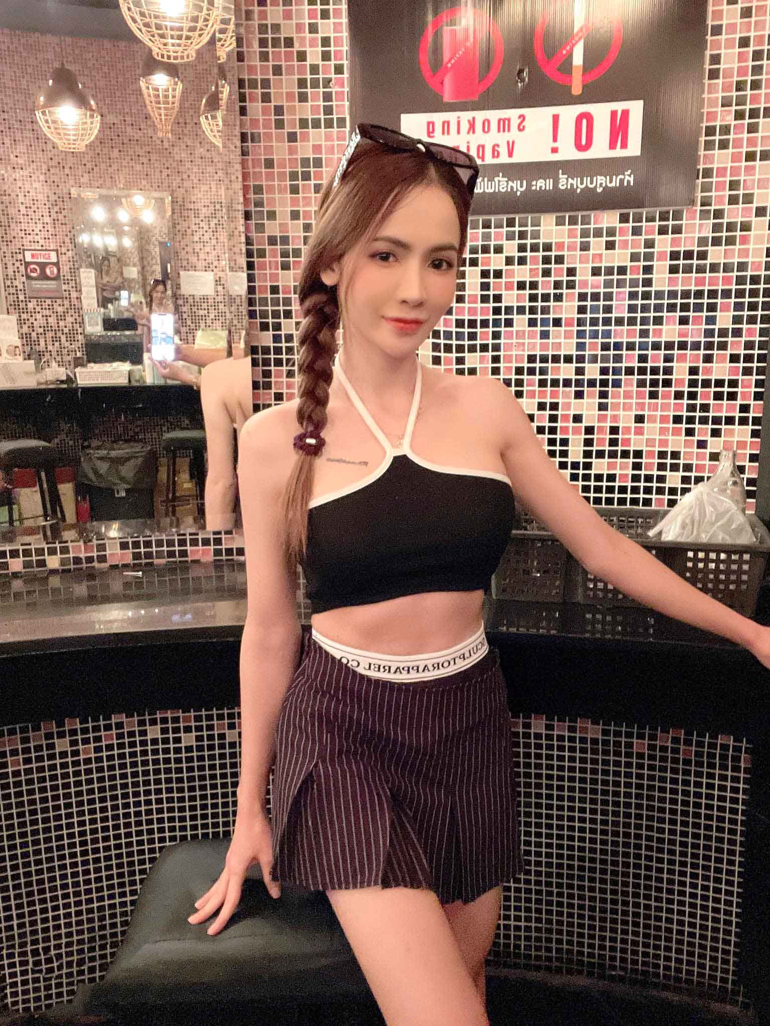 เปิดวาร์ป แก้ว Kamonpatch สาวเซ็กซี่ ไอดอลดัง แซ่บเกินพิกัด